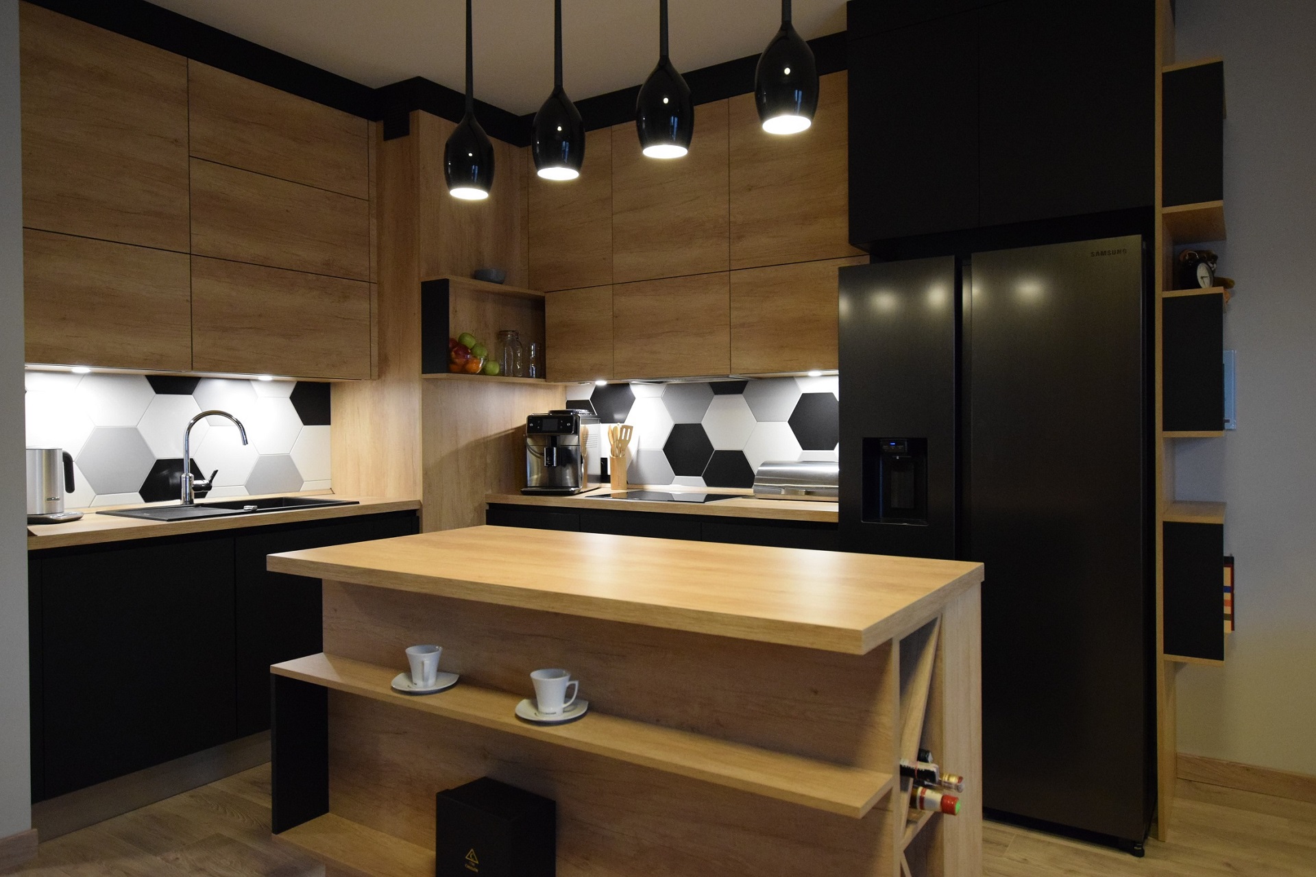 » Modern Kitchen Gallery